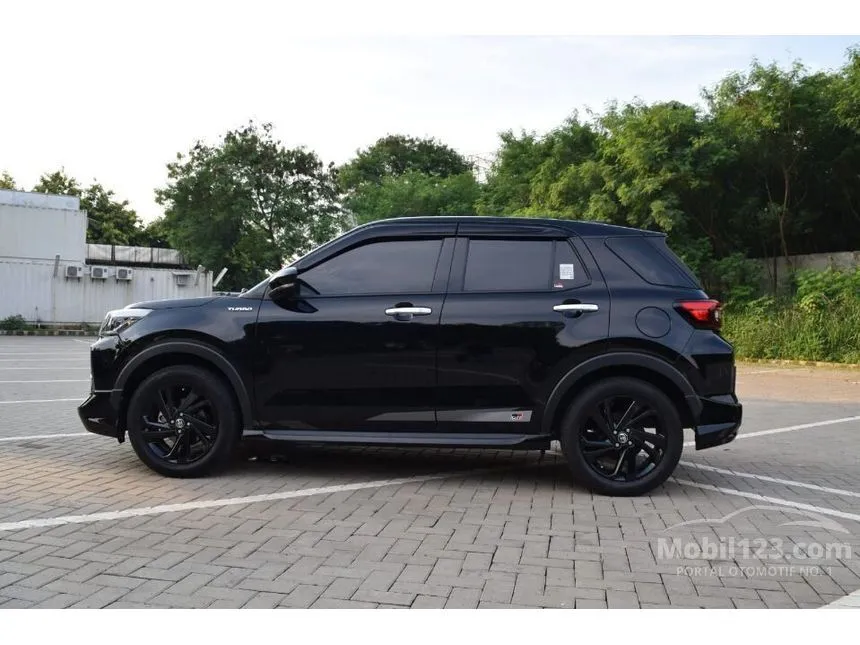 Jual Mobil Toyota Raize 2022 GR Sport 1.0 di Jawa Barat Automatic Wagon ...