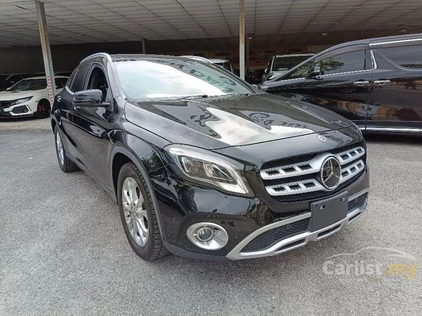 Recon 2018 Mercedes-Benz GLA220 2.0 4MATIC SUV -UNREG -4MATIC -PANAROMIC ROOF -HARMAN KARDON ...