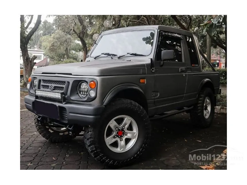Jual Mobil Suzuki Caribian 2005 1.3 di Jawa Barat Manual Pick-up Abu ...