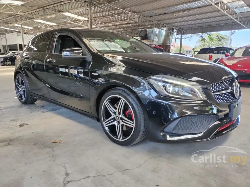 Recon 2018 Mercedes Benz A250 2.0 AMG Panaromic Roof, Harman Kardon, Bsm, 2 Power Seat ,4 Matic ...