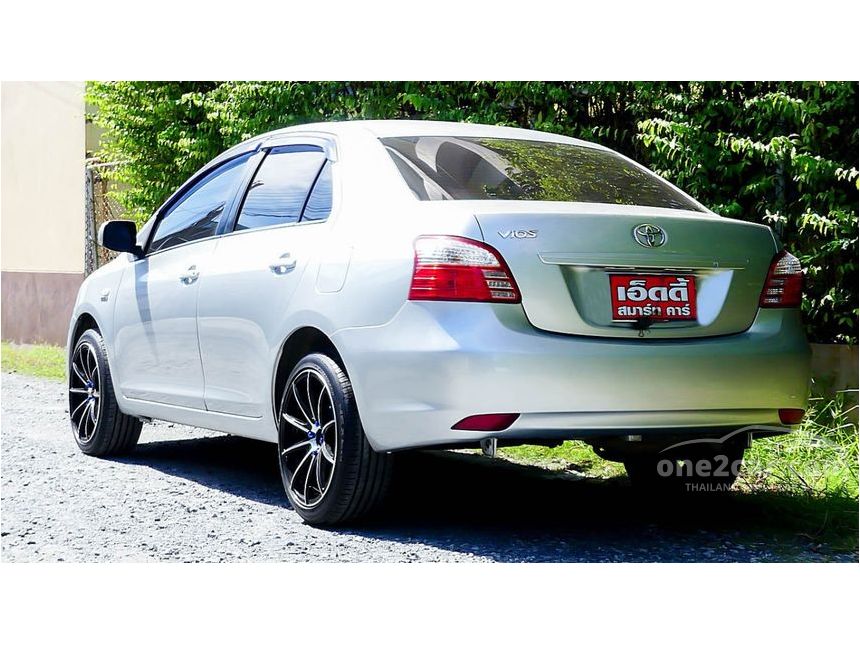 Toyota Vios 2013 (ปี 07-13) J 1.5 เกียร์อัตโนมัติ สีเงิน | One2car.com ...