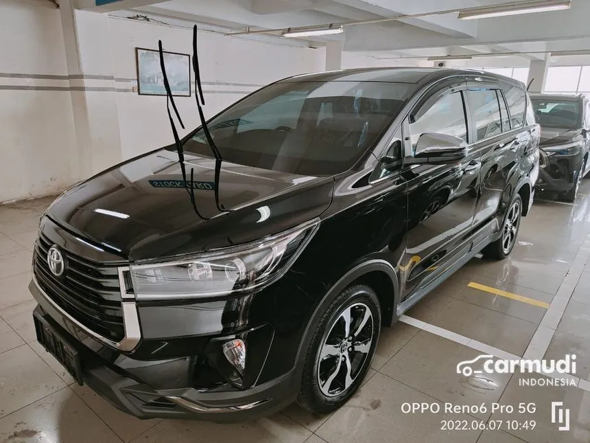Toyota Innova Venturer 2022 2.0 in Jawa Barat Automatic Wagon Black for ...