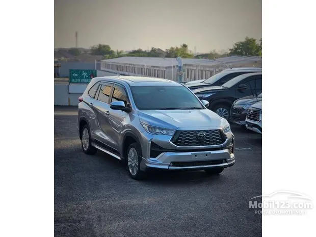 Jual Toyota Kijang Innova Zenix MPV Bekas di Yogyakarta Harga Kredit ...