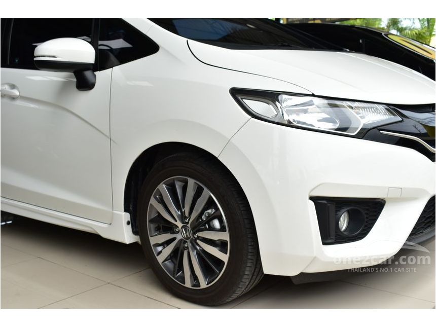 Honda Jazz 2016 SV i-VTEC 1.5 in ภาคตะวันออก Automatic Hatchback สีขาว ...