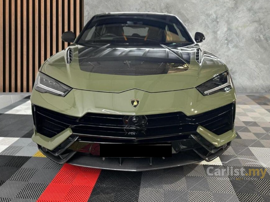 Recon 2023 Lamborghini Urus Performante RARE Army Green with Full Carbon - Carlist.my
