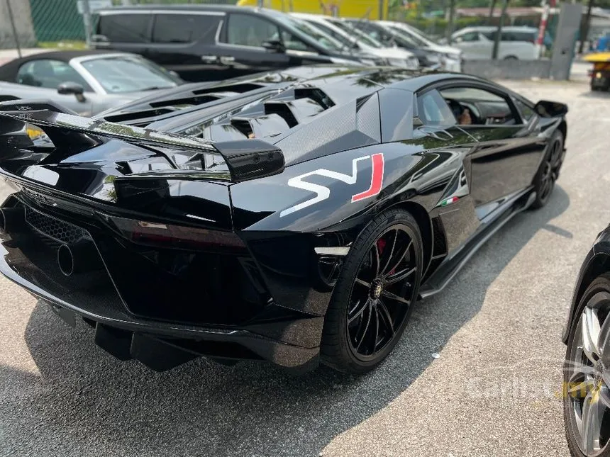 Recon [READY STOCK IN MALAYSIA] Rare Full Black # 2019 Lamborghini ...