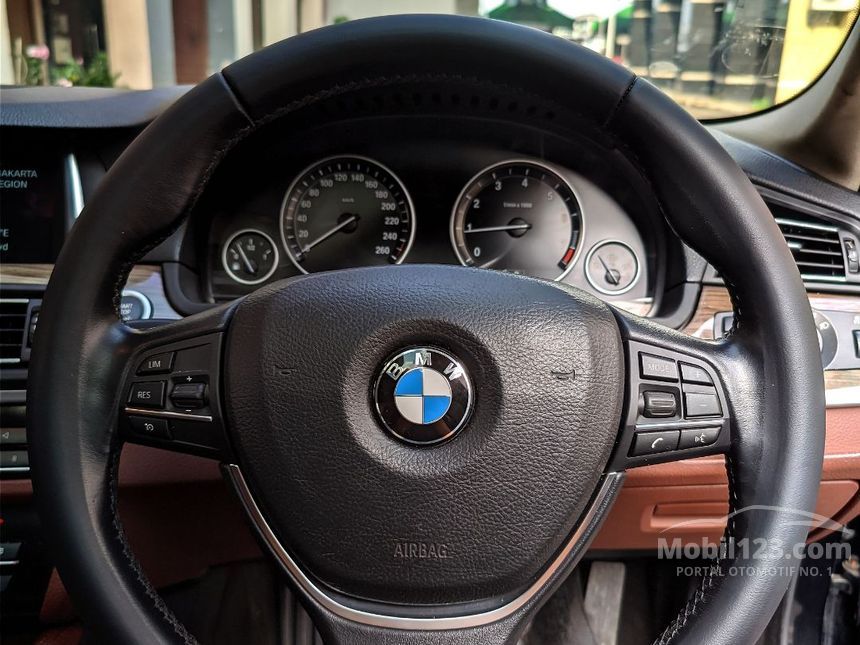 Jual Mobil BMW 520i 2014 Modern 2.0 di DKI Jakarta Automatic Sedan ...
