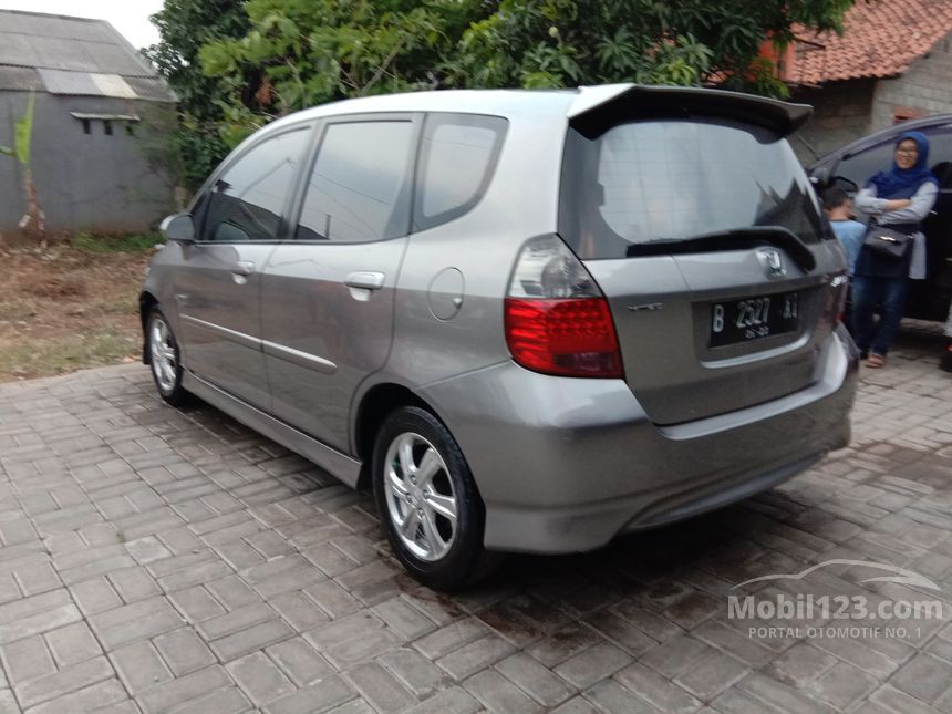 Jual Mobil Honda Jazz 2007 VTEC 1.5 di Jawa Barat Automatic Hatchback ...