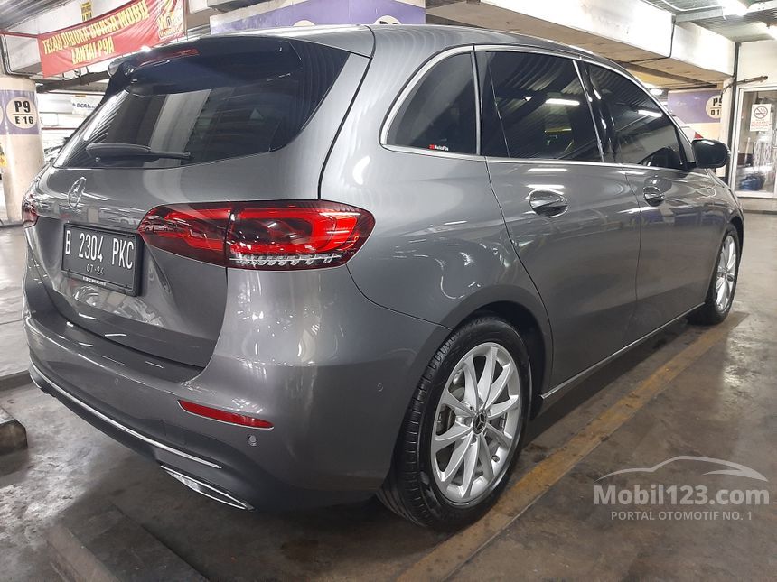 Jual Mobil Mercedes-Benz B200 2018 Progressive Line 1.3 di DKI Jakarta ...