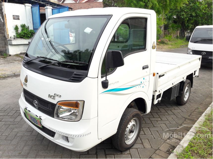 Jual Mobil Tata Ace 2015 EX2 0.7 di Jawa Timur Manual Pick-up Putih Rp ...
