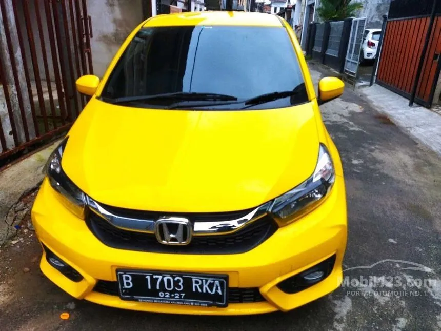Jual Mobil Honda Brio 2022 E Satya 1.2 di Jawa Timur Automatic ...
