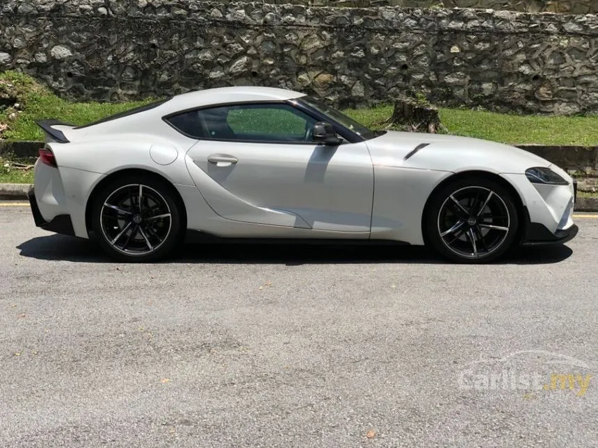 Recon 2020 CARBON SIDE MIRROR REAR SPOILER RECARO SEAT APPLE CAR PLAY ...