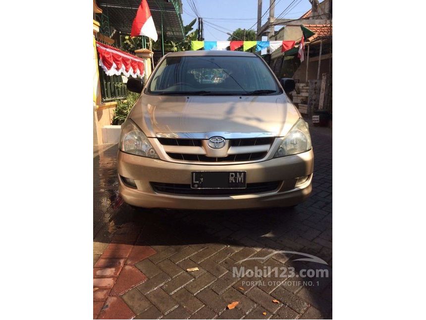 Jual Mobil Toyota Kijang Innova 2005 G 2.0 di Jawa Timur Automatic MPV ...
