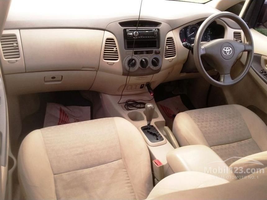 Jual Mobil Toyota Kijang Innova 2005 G 2.0 di DKI Jakarta Automatic MPV ...