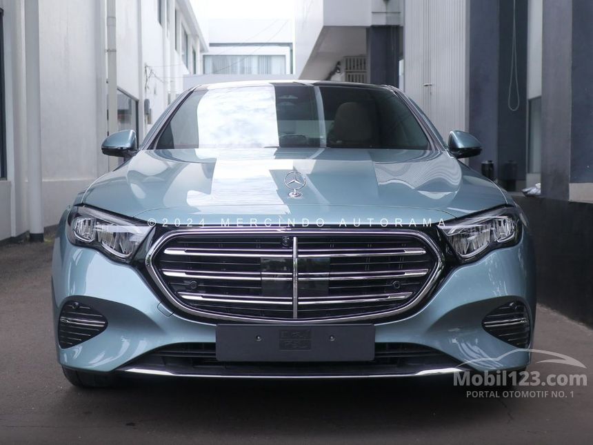 Jual Mobil Mercedes-Benz E200 2024 Exclusive Line 2.0 di Jawa Barat ...