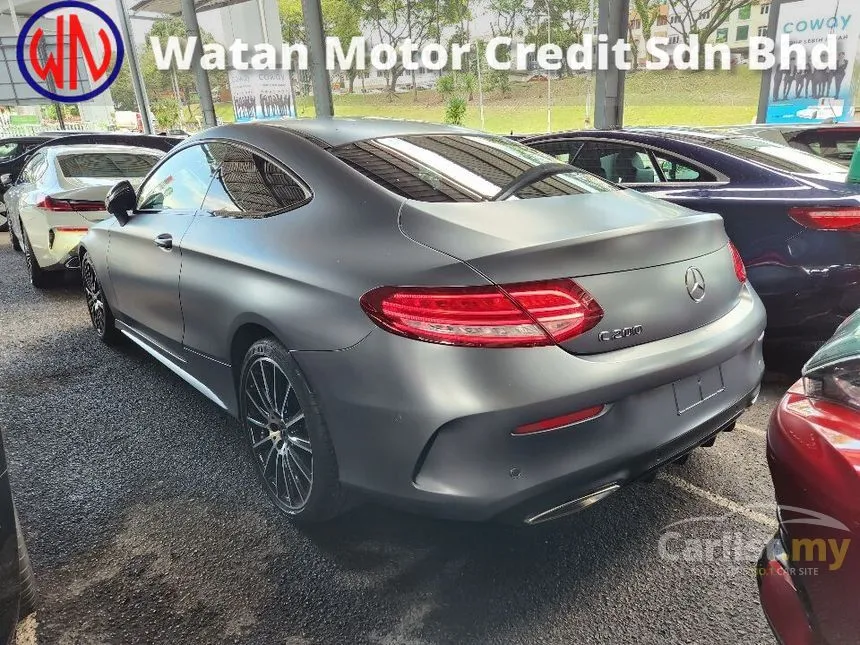 Recon 2018 Mercedes-Benz C200 AMG Line Coupe Matte Grey Black Edition ...