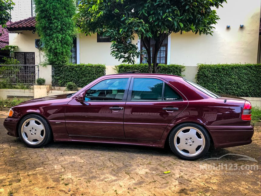 Jual Mobil Mercedes-Benz C180 1995 1.8 di Jawa Barat Automatic Sedan ...