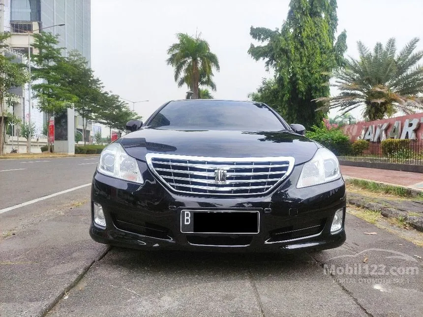 Jual Mobil Toyota Crown 2008 Royal Saloon Full 3.0 di DKI Jakarta ...