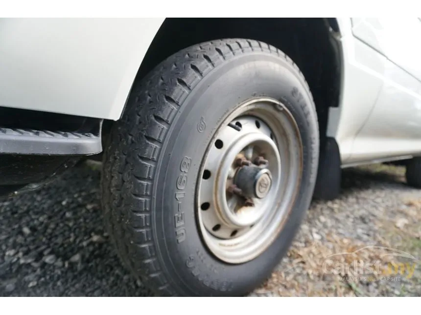 Used 1996 Toyota Hiace 2.4 Van (A) - Carlist.my