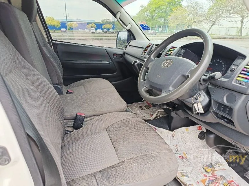 Used 2017 Toyota Hiace 2.5 Panel Van FACELIFT (M) PERFECT CONDITION ...