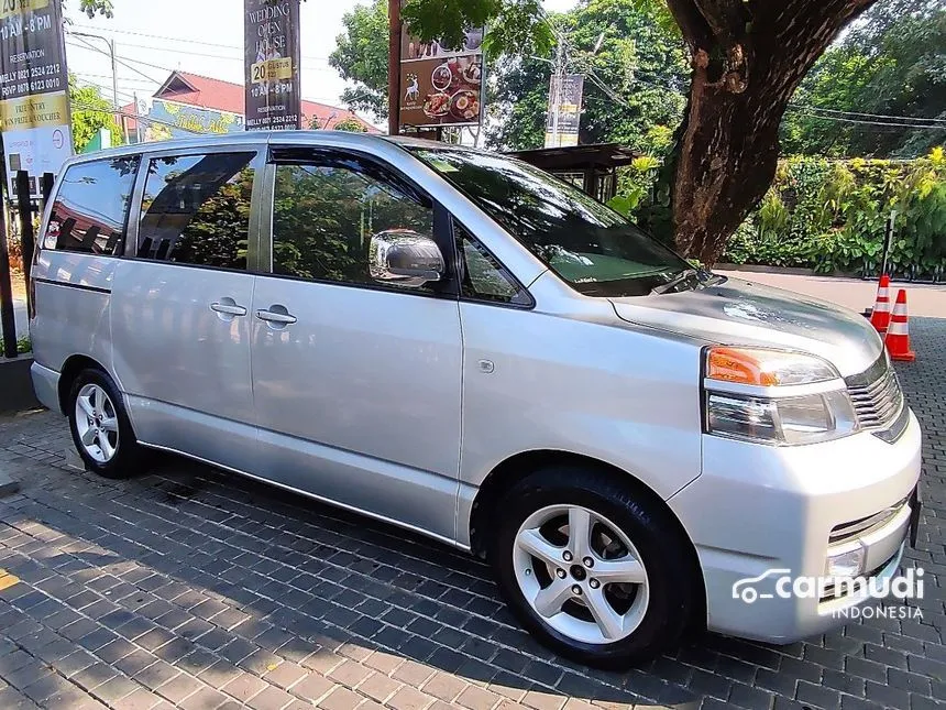 Jual Mobil Toyota Noah 2006 2.0 di DKI Jakarta Automatic Wagon Silver ...