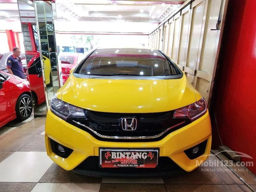 Jual Mobil Honda Jazz 2018 1.5 di Jawa Barat Automatic Hatchback Kuning ...