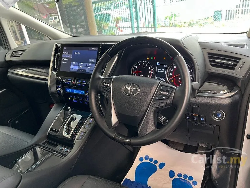 Recon 2020 Toyota Alphard 2.5 SC - 8,xxx KM - JBL - 4CAMERA - SUNROOF - DIM - BSM - AUTO PARK ...
