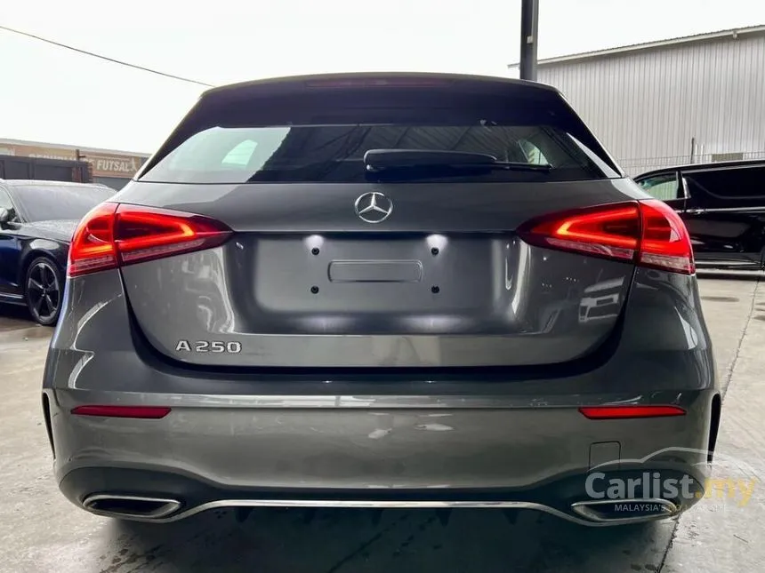 Recon 2018 Mercedes-Benz A250 2.0 AMG Line Hatchback REVERSE CAMERA NEW FACELIFT MODEL UNREG ...