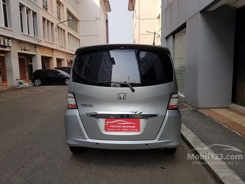 Jual Mobil Honda Freed 2014 E 1.5 di DKI Jakarta Automatic MPV Silver Rp 170.000.000 - 5878251 ...