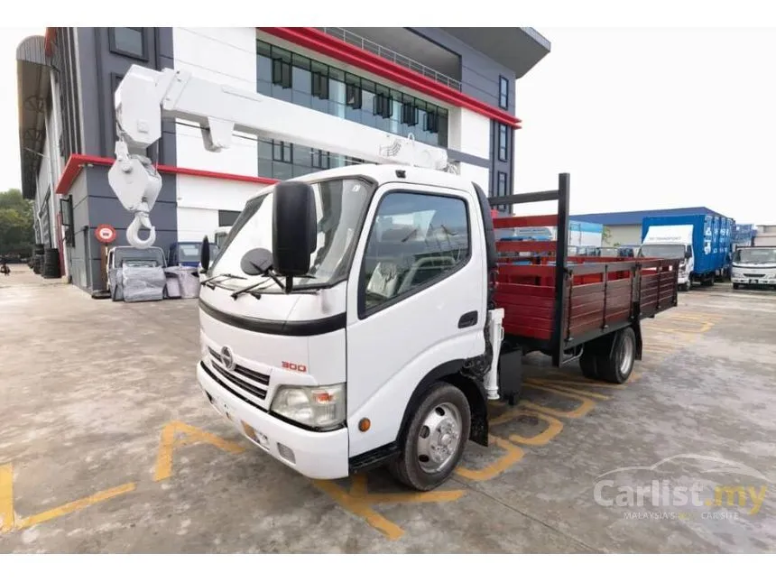 Recon Hino lorry Crane /Isuzu cargo crane /Fuso lorry crane cargo ...