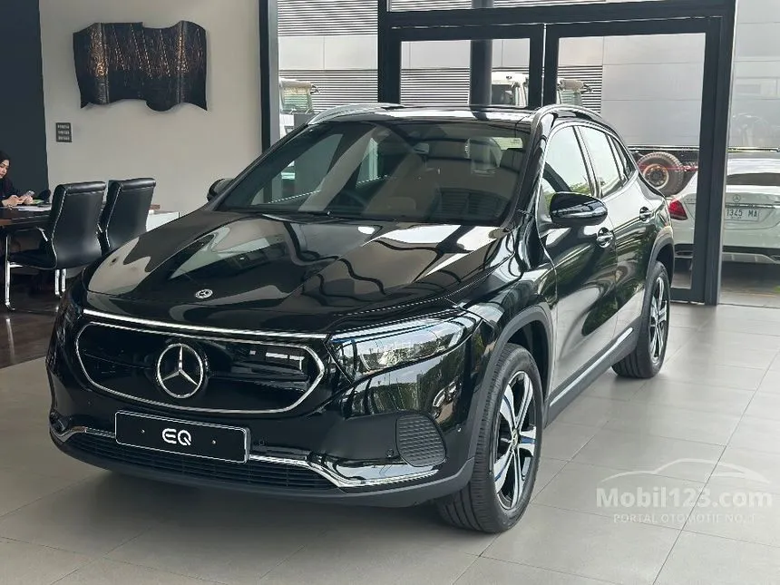 Jual Mobil Mercedes-Benz EQA 250 2023 Electric Art Line di DKI Jakarta ...