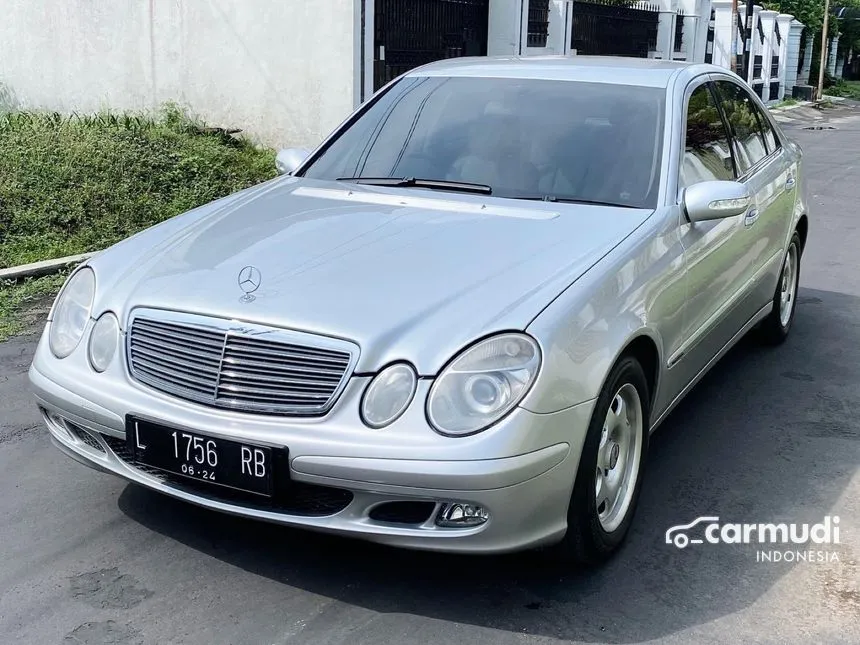 Jual Mobil Mercedes-Benz E200K 2005 W211 1.8 di Jawa Timur Automatic Sedan Silver Rp 128.000.000 ...