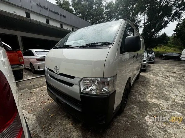 Toyota Hiace Ayer Hitam Diesel - Carlist.my