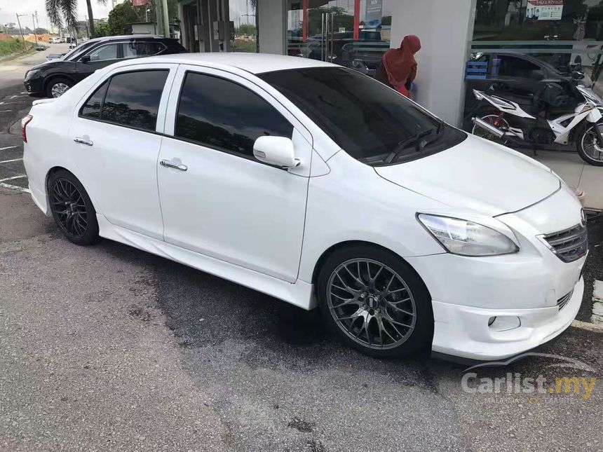 Used Pearl White 2012 Toyota Vios J With 17-inch Rims and Body Kit ...