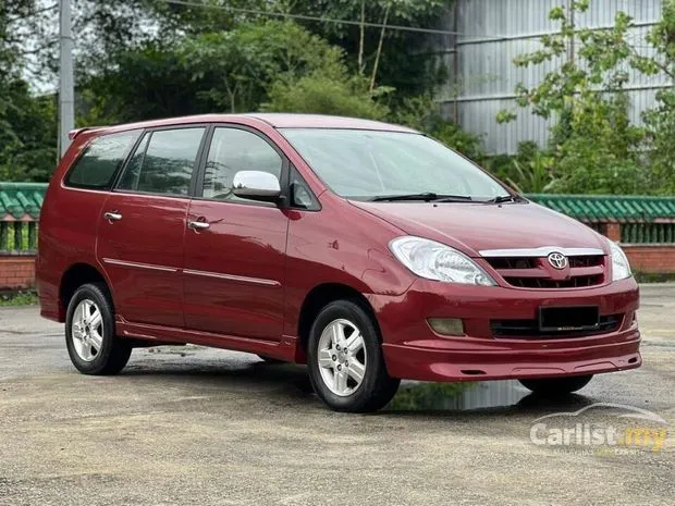 Toyota Innova From 2005 Up to 2005 for Sale in Malaysia | Carlist.my