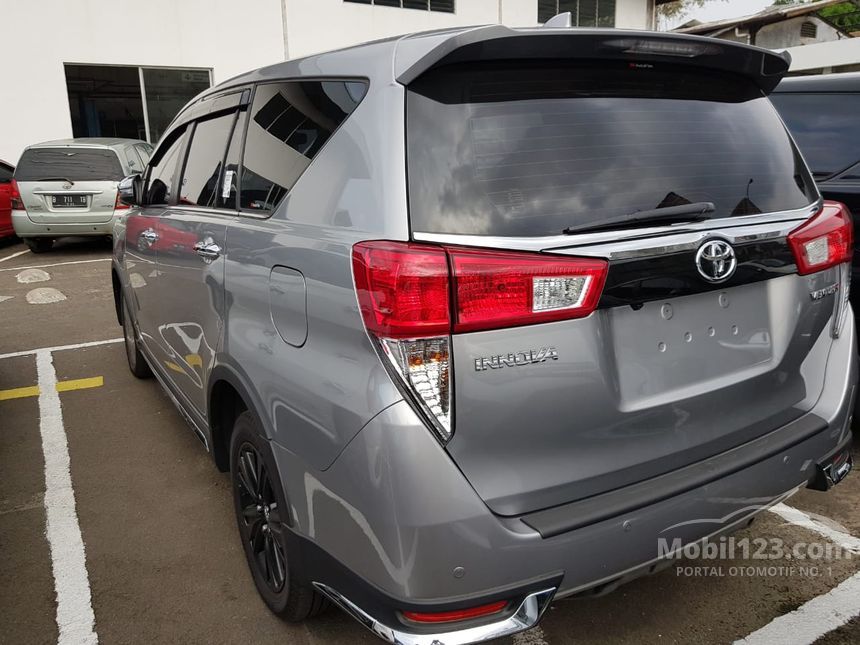 Jual Mobil Toyota Innova Venturer 2019 2.0 di Banten Automatic Wagon ...