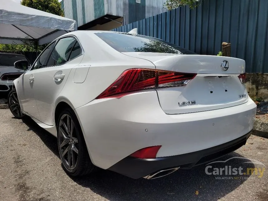 Recon 2018 Lexus IS300 2.0 F Sport Sedan Sunroof PCS LKA BSM Japan ...