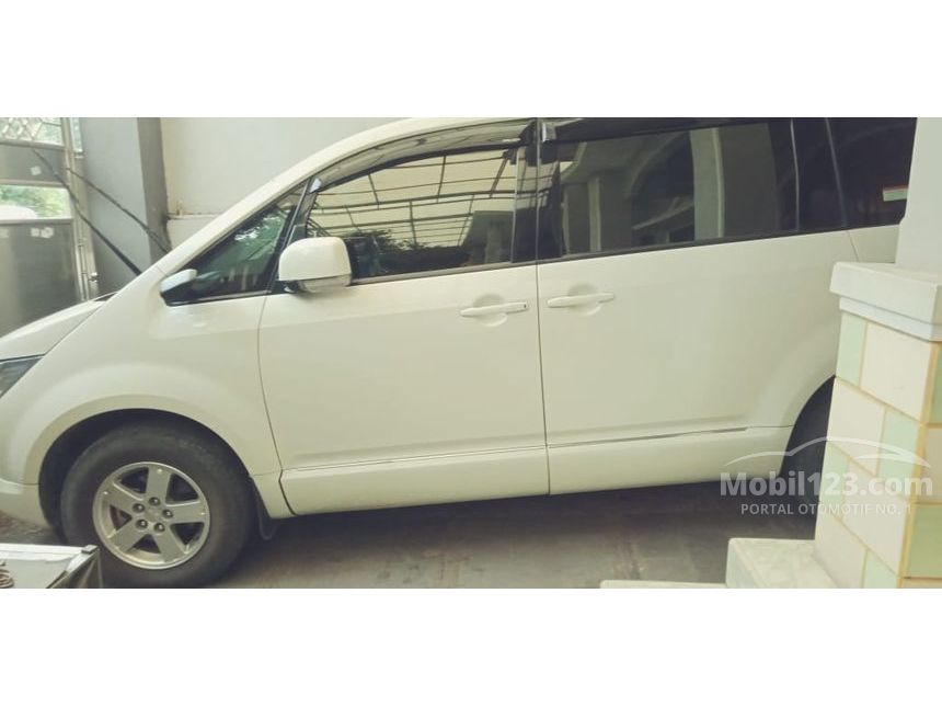 Jual Mobil Mitsubishi Delica 2015 D5 2.0 di Jawa Barat Automatic Van Wagon Putih Rp 265.000.000 ...