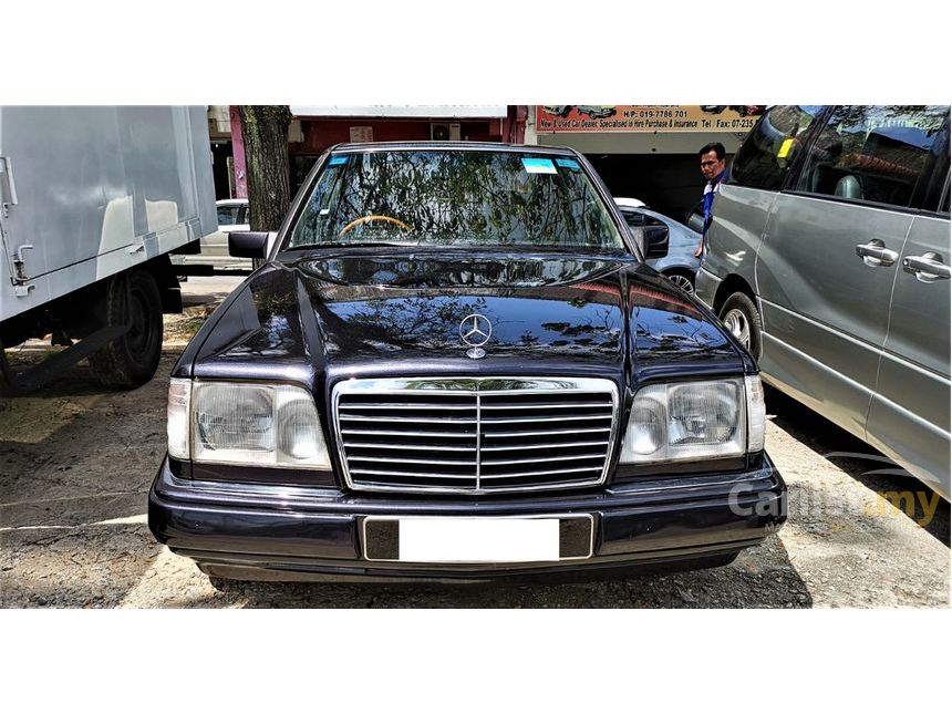 Used 1994 Mercedes-Benz 220E 2.2 Masterpiece Sedan - Carlist.my