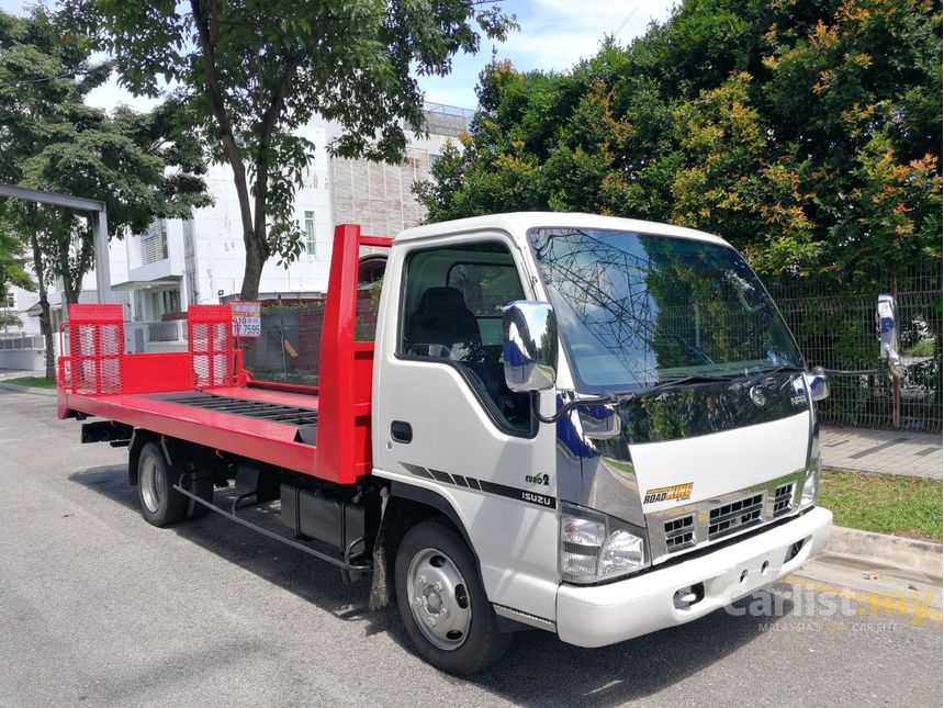 Isuzu NPR66 2018 D/Cab 4.3 in Kuala Lumpur Manual Lorry White for RM ...