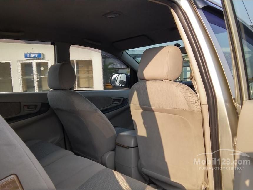 Jual Mobil Toyota Kijang Innova 2008 E Standard 2.5 di DKI Jakarta ...