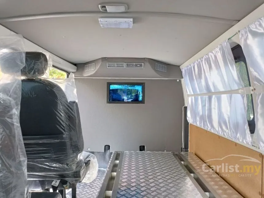 New 2021/2022 Toyota Hiace 2.5 Panel Van - Van Jenazah NO sst (untuk ...