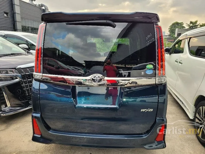 Recon 2018 Toyota Noah 2.0 MPV Noah Si WxB Pre Crash System LKA Roof Monitor Unreg - Carlist.my