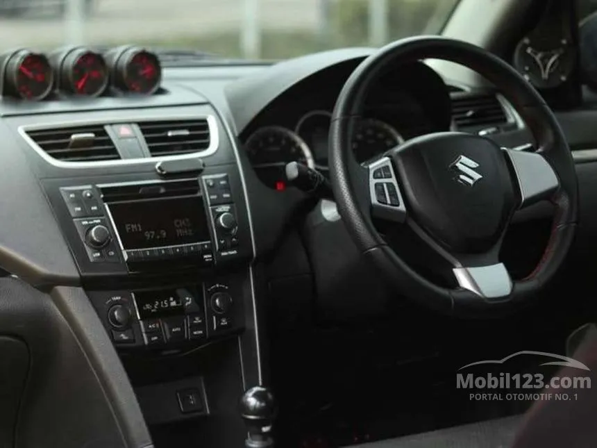 Jual Mobil Suzuki Swift 2014 SPORT 1.6 di Banten Manual Hatchback ...