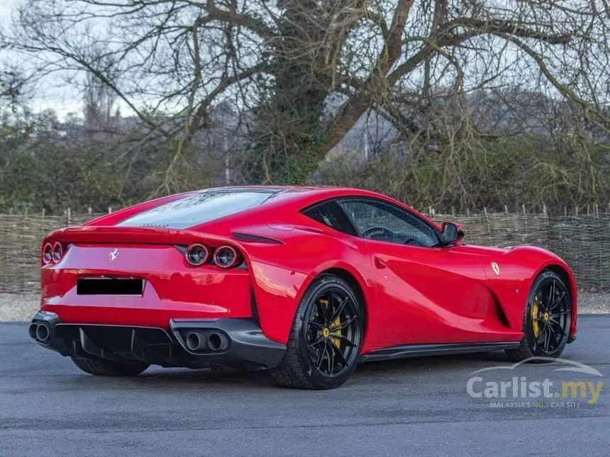 Ferrari 812 Superfast 2019 6.5 在（state） Auto自动挡 Coupe Red 于（价格 ...