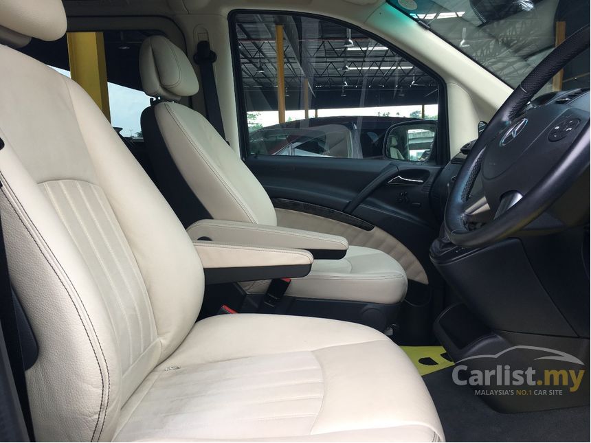 Mercedes-Benz V350 2012 Ambiente Long 3.5 in Johor Automatic MPV Black ...