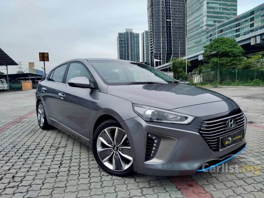 Used 2019 Hyundai Ioniq 1.6 Hybrid BlueDrive HEV Plus Hatchback ...
