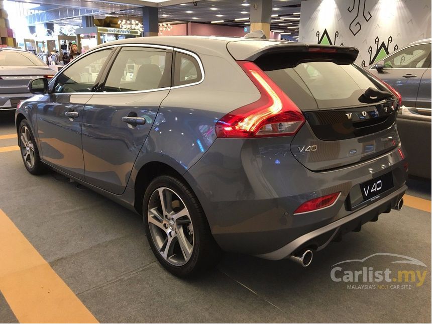 Volvo V40 2017 T5 Inscription 2.0 in Selangor Automatic Hatchback ...