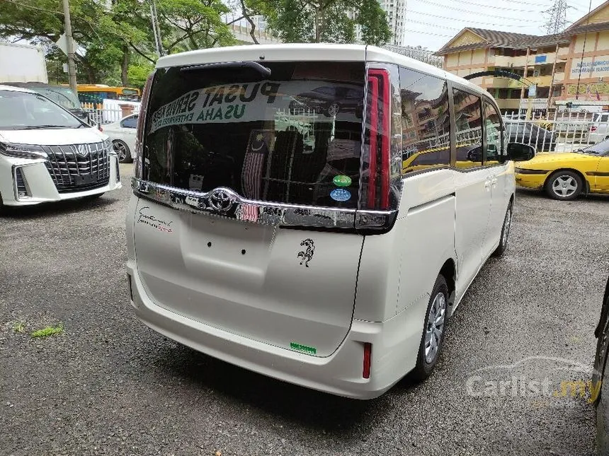 Recon 2018 Toyota Noah 2.0 X MPV #UNREG #8 SEATER #2 POWER DOOR - Carlist.my