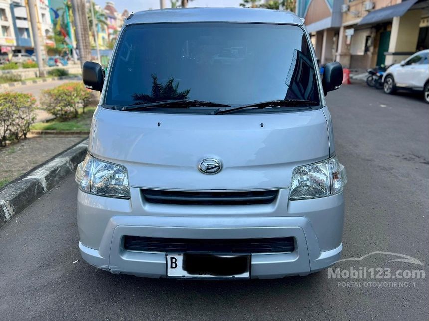 Jual Mobil Daihatsu Gran Max 2018 Mini Bus D PS 1.5 di DKI Jakarta Manual Van Silver Rp 109.000. ...